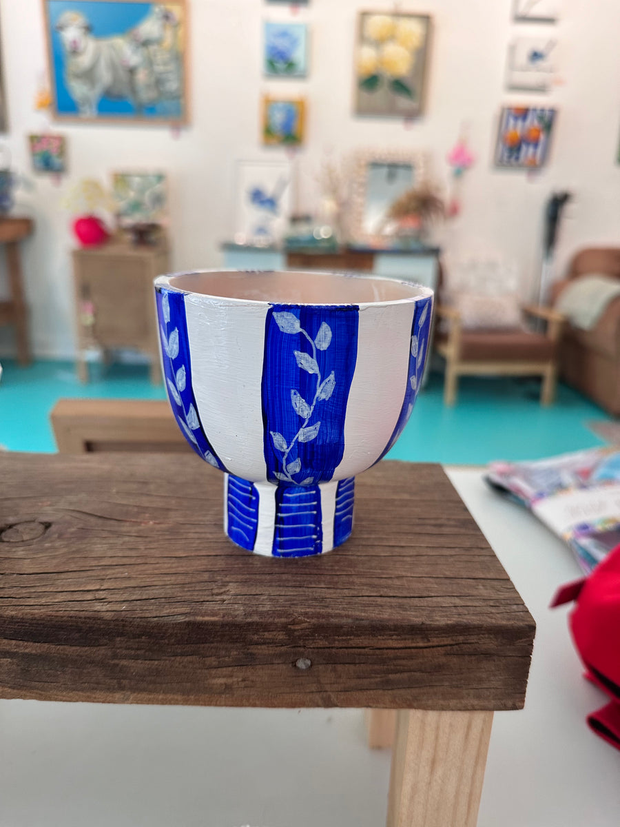Ceramic Blue Bowl – Jacinta Haycock Artist